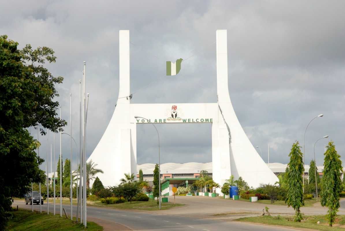 Why Abuja Men Live Fake Lives - Tekedia