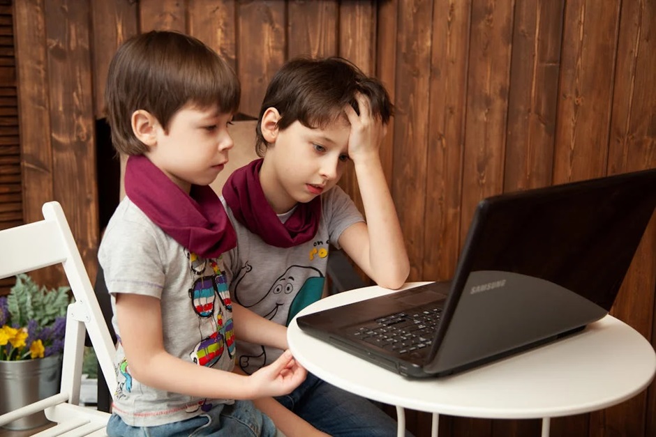 Implementing Age Verification with User-friendly Widgets - Tekedia